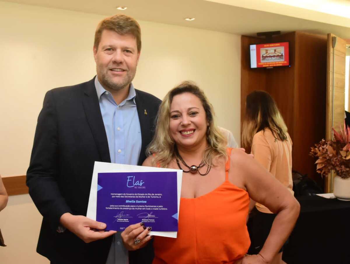 Bhella Santos recebe título “Elas no Turismo” – Barra Mansa