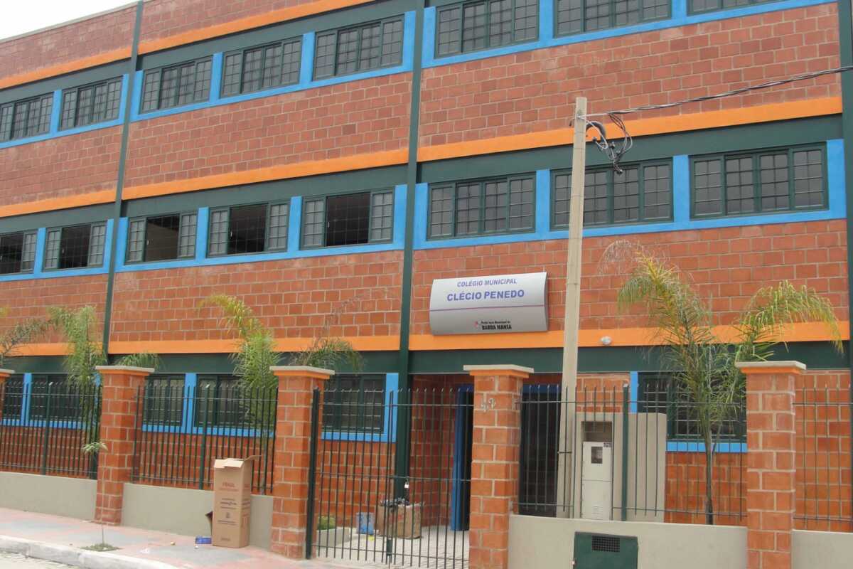Barra Mansa Está Com Matrículas Abertas Para Educação De Jovens E